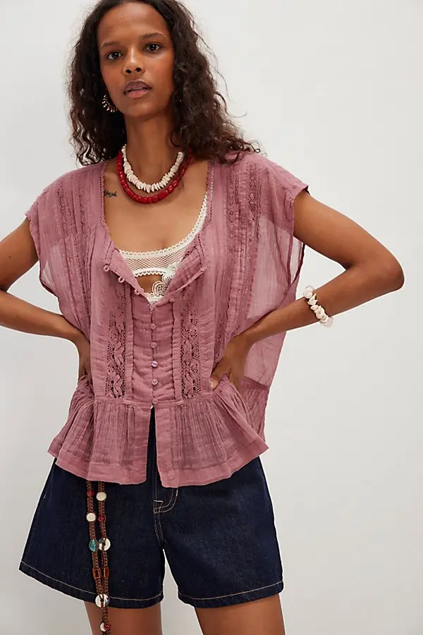 ご予約品です新品 2025 Rene ❁ Relaxed Blouse 38 Free People Lace Inlay Button-Down Blouse In Rose Raisin - 49% Off